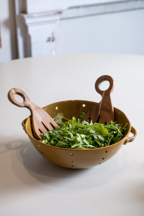 3 Tablescapes for A Dinner with Those You Love